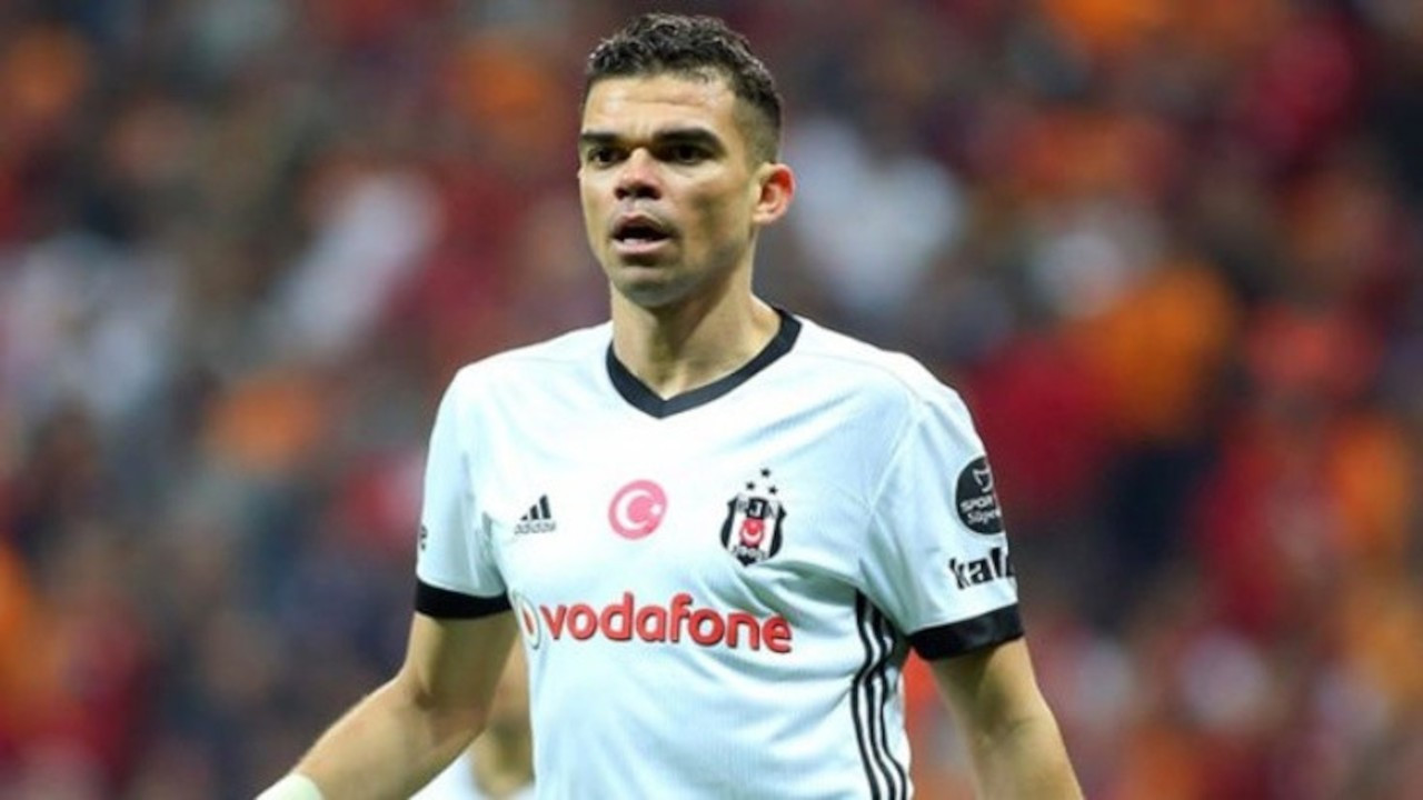 Pepe 41 yaşında futbolu bıraktı
